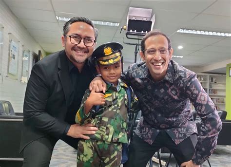 Nono Sang Juara Matematika Tolak Hadiah Laptop Dan Mobil Alasannya Luar Biasa
