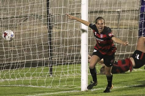 Exclusive One On One With Western Sydney Wanderers Striker Rosie Sutton A Leagues