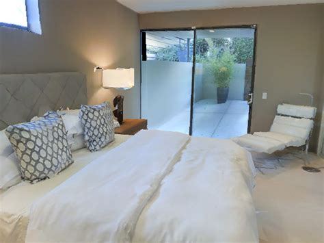 Planar Surface Reconstruction From Sparse Views