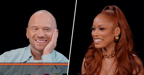 Keke Palmer Kisses Hot Ones Host Sean Evans After He Revealed Crush
