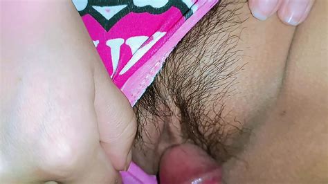 我操了我的女王继妹的阴户并在她睡觉的时候进入了她 xHamster
