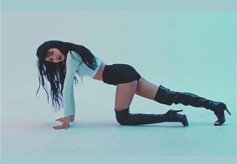 Blackpink Imagines Flexible Lisa X Reader Wattpad