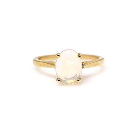 Vintage 1970s Translucent Opal Gem