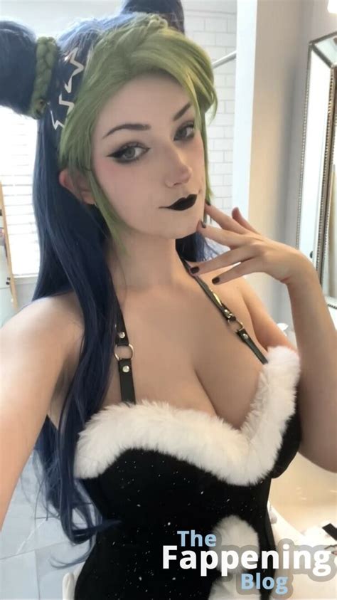 Ameliimoo Nude Leaks Photo 41 Thefappening