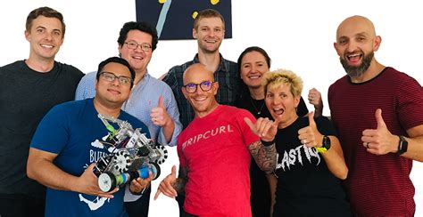 Plastiq Charges Into Team Robot Battles Teamworx Team Building