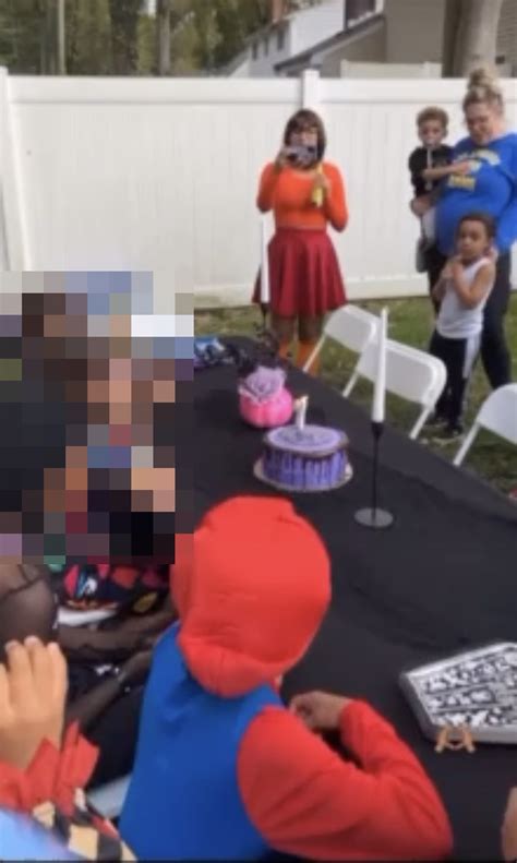 Teen Mom Kailyn Lowry Shows Off Her Belly Bump In Leaked Photos Amid