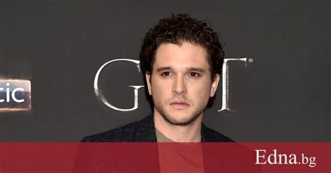 Може да не знае нищо но има прекрасна нова визия Кит Харингтън изненада всички с променения