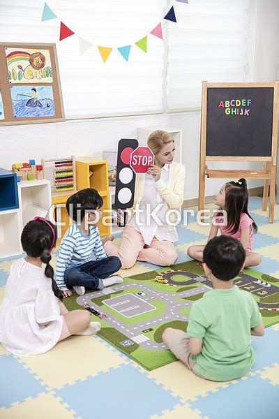 국내작가포토 클립아트코리아 통로이미지주