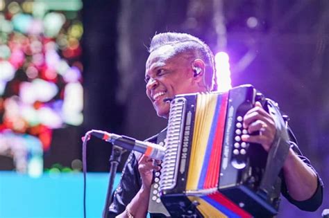 Omar Geles Biografía Edad Y Canciones El Espectador