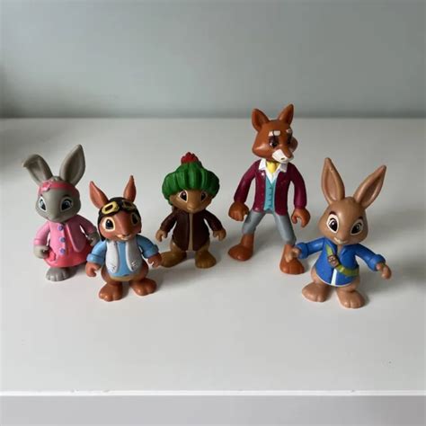 CBEEBIES PETER RABBIT Figure Set Squirrel Nutkin Lily Bobtail Benjamin