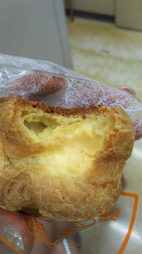 『絶品シュークリーム』by Mamusun｜お菓子の家 鎌倉小川軒 鎌倉店のクチコミ フォートラベル