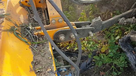 감자 줄기파쇄기제초기 두루기계 Youtube