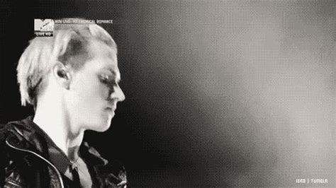 Mikey Way Gif Mikey Way My Chemical Romance Kobra Kid