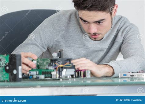 Solving The Circuit Problem Stock Image Image Of Worker Electrician 132199089