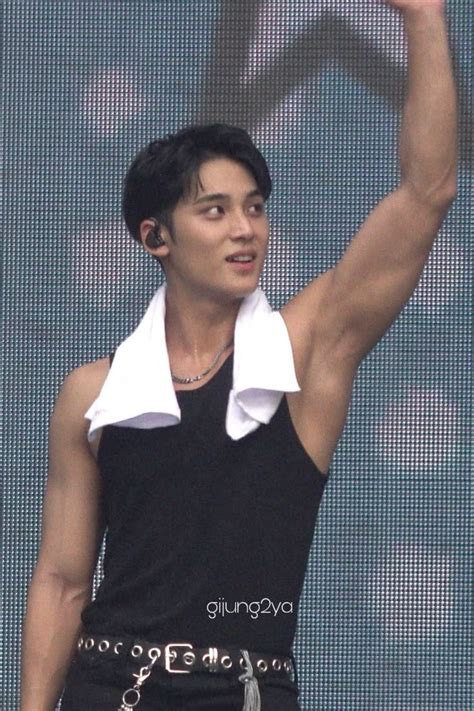 Pin Oleh 🎀 Di Seventeen Di 2024 Mingyu Kehidupan Pelajar Aktor