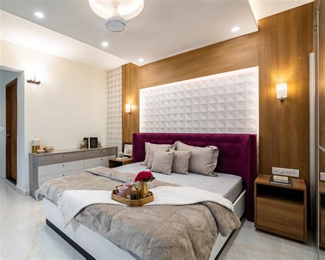 Modern Bedroom Wall Decor