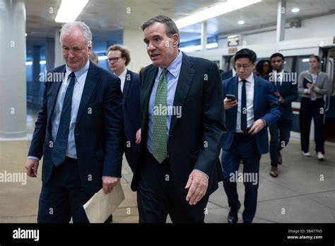 Sens Chris Van Hollen D Md And Mark Warner D Va Walk To A Vote