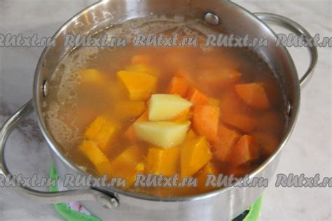 Тыквенный суп пюре с курицей и плавленным сыром 9 фото в рецепте