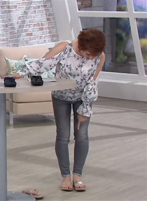 Sharon Faetschs Feet