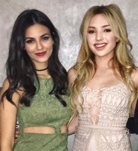 Pin By Jeff Klipp On Peyton Roi List Girl Beautiful Young Lady