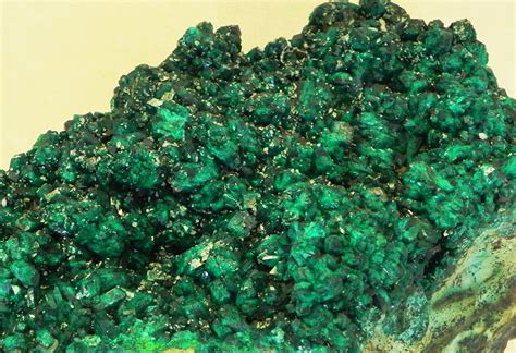 MINERALES: DIOPTASA
