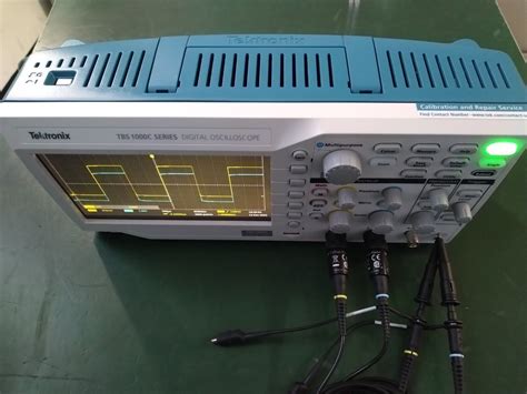 Tektronix Tbs 1000c Digital Oscilloscope Tbs1072c Tpp0100 Probes Are Options Ebay