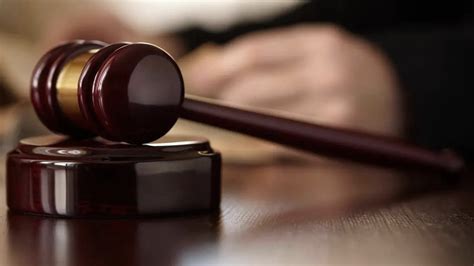 男子被控多次强奸未满14岁的堂妹获刑6年，曾长刀架脖威胁，二审法院：适用法律正确，维持原判 凤凰网视频 凤凰网