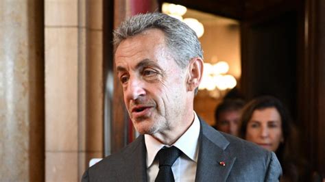 Експрезиденту Франції Ніколя Саркозі загрожує 7 років вязниці та штраф