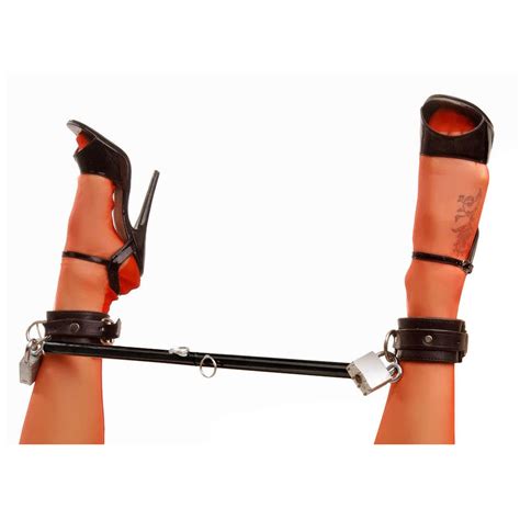 Black Steel Adjustable Spreader Bar Sex Toy Distributing