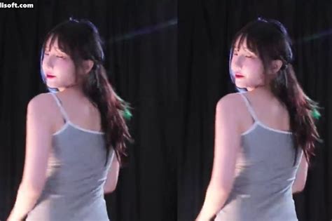 Sound해골 그려진 동탄 미시룩 입고 제로투 하는 마젠타 촬스의 이슈와 유머