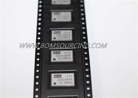 Doc050f 010 0m Surface Mount Oscillator 3 3v Crystal Clock Oscillator