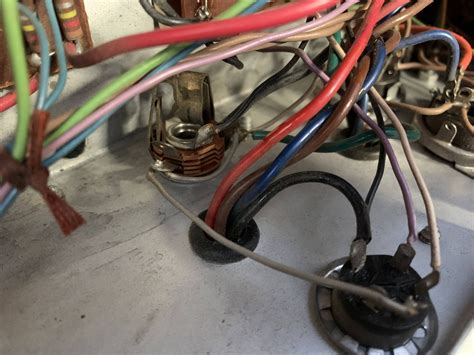 Help Wiring Stereo Output Audio Guild Tube Amphenol Plug To Speaker