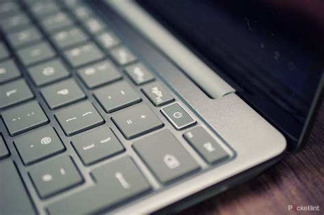 Surface Go Review Pocketlint Review Microsoft Surface Go Luxurious