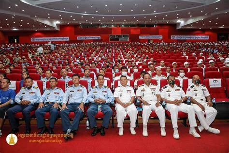 សម្ដេចក្រឡាហោម ស ខេង អញ្ជើញជាអធិបតីក្នុងទិវាអន្ដរជាតិប្រយុទ្ធប្រឆាំងគ្រឿងញៀន សារព័ត៌មាន នគរវត្ត