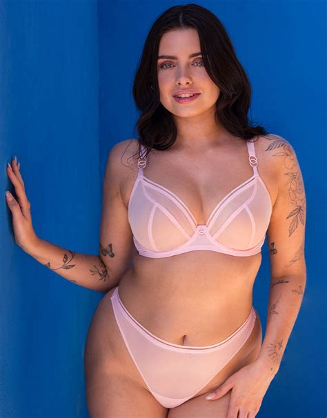 Curvy Kate Lifestyle Plunge Bra Blush Pink Curvy Kate Ca