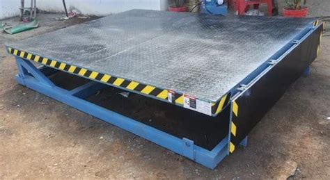 7 Feet Mild Steel Hydraulic Loading Dock Leveler 6 15 Ton At Rs 185000 In Manesar
