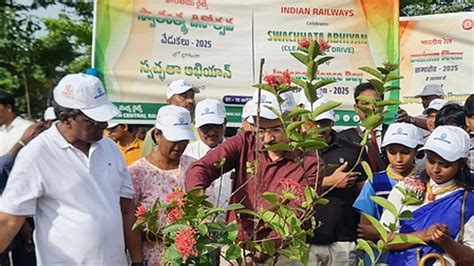 Vijayawada Railway Division Commences Swachhata Abhiyan