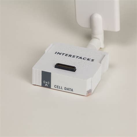 Cell Data Interstacks