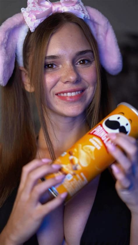 Eat Me 🌭🤤 Instagram