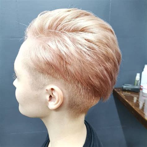 560 фото стильных коротких стрижек для женщин любого возраста