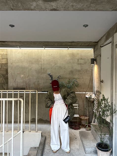 하이콤마 레이스트랙팬츠