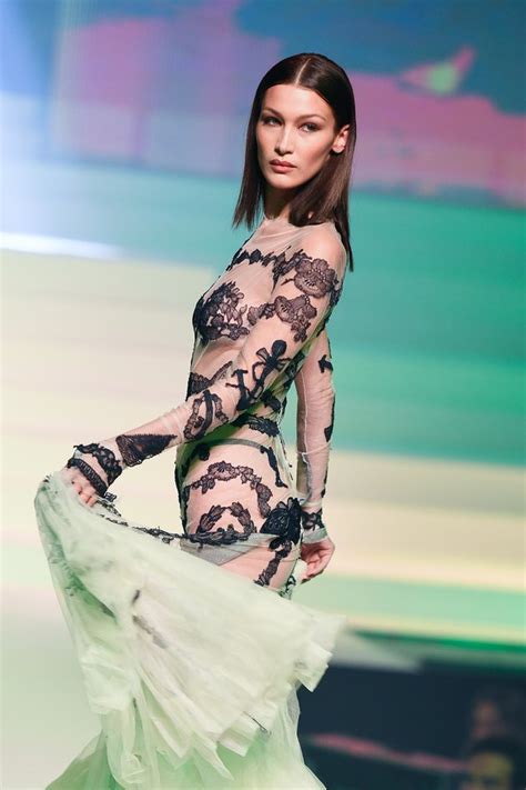 Photo Braless On The Catwalk At Paris Fashion Week Bella And Gigi Hadid