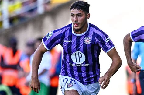 Toulouse La Réponse Piquante De Chaïbi à Sa Mise à Lécart