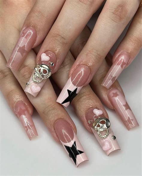 𝐤𝐞𝐮𝐦𝐚𝐧𝐢𝐢 Winter Nails Pink Nails Red Nails