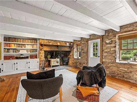 2204 Daniel Bray Hwy Stockton Nj 08559 Zillow