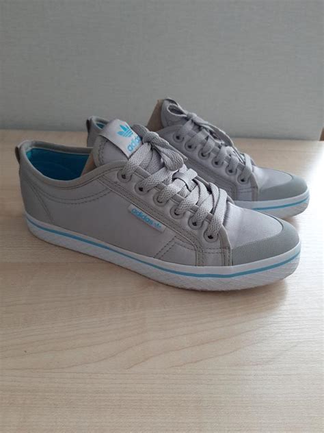 Кеди сатинові — ціна 490 грн у каталозі Кеди Купити жіночі речі за доступною ціною на Шафі