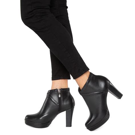 Bootie Celene Gacel Negro