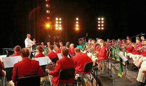 Švvelykoms „trimitas“ Ir Brolis Pijus Delfi Kultūra