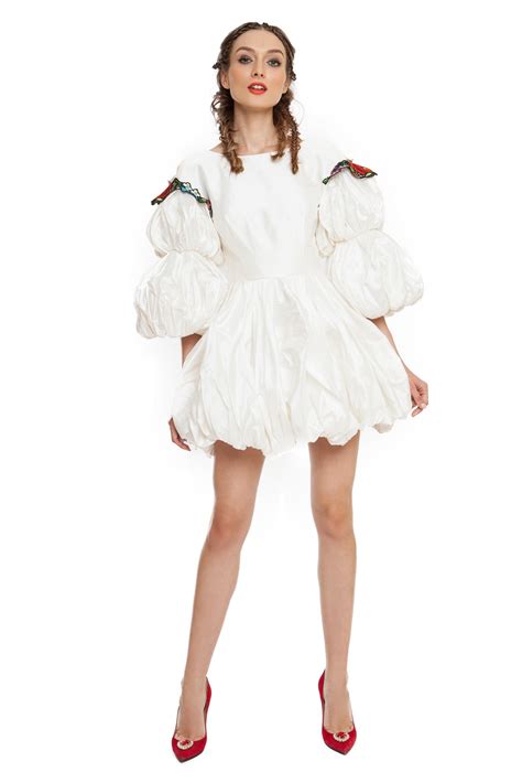 Miss Always Classy Rozalia Bot Creations That Inspire Grace