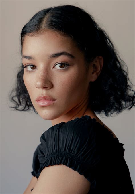 Pin By Maryjo On Model Influecer Inspo Portrait Face Photography
